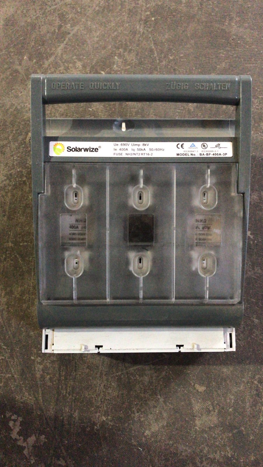 Solarwize 400A 3 Pole Battery Disconnector Fuse Holder Switch — SecureRite