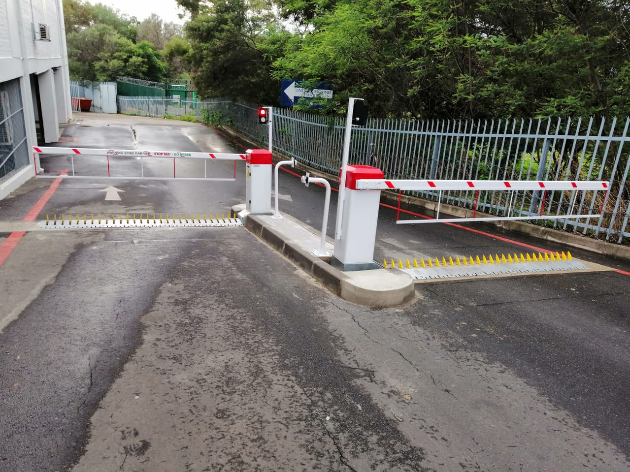 BoomGate Genius Parking Barrier — SecureRite